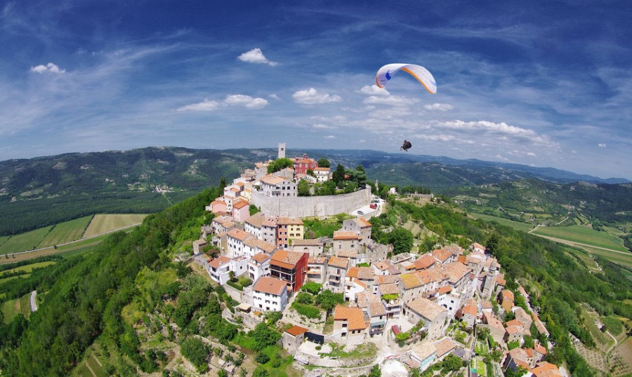 Paraglding Tandem Istra (5 Day Weather Forecast For Motovun)