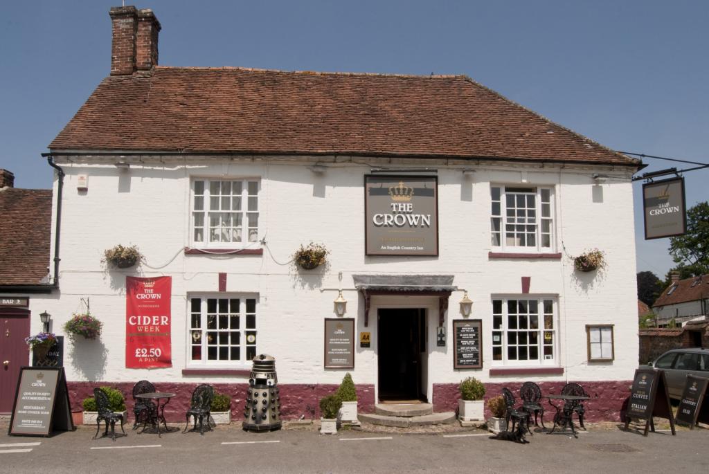 The Crown in Aldbourne (5 Day Weather Forecast For Aldbourne)